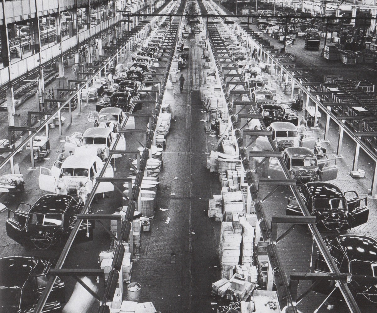 THE AMERICAN AUTO FACTORY—A MINI HISTORY | Simanaitis Says