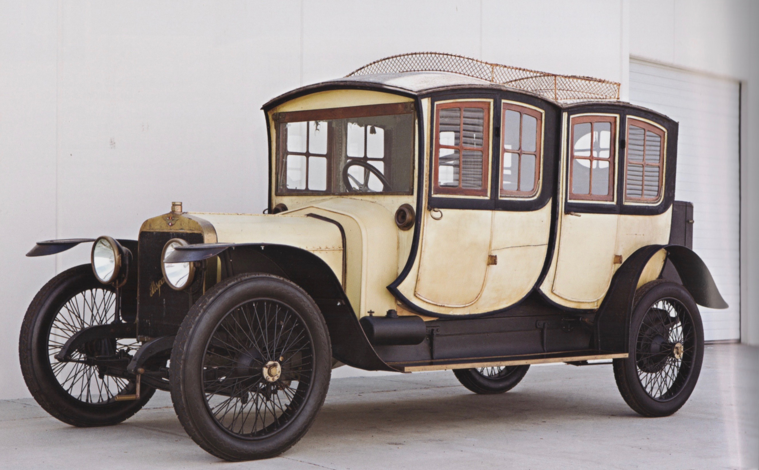 A CARRIAGE FOR THE KING | Simanaitis Says