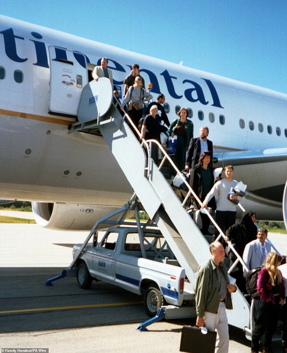 GANDER SENDS COMPASSIONATE PEOPLE TO FLORIDA AND TEXAS | Simanaitis Says